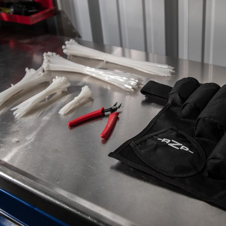 Ready-Zip-Pack ™ Cable Tie Organizer with 500 White Zip Ties and Flush ...